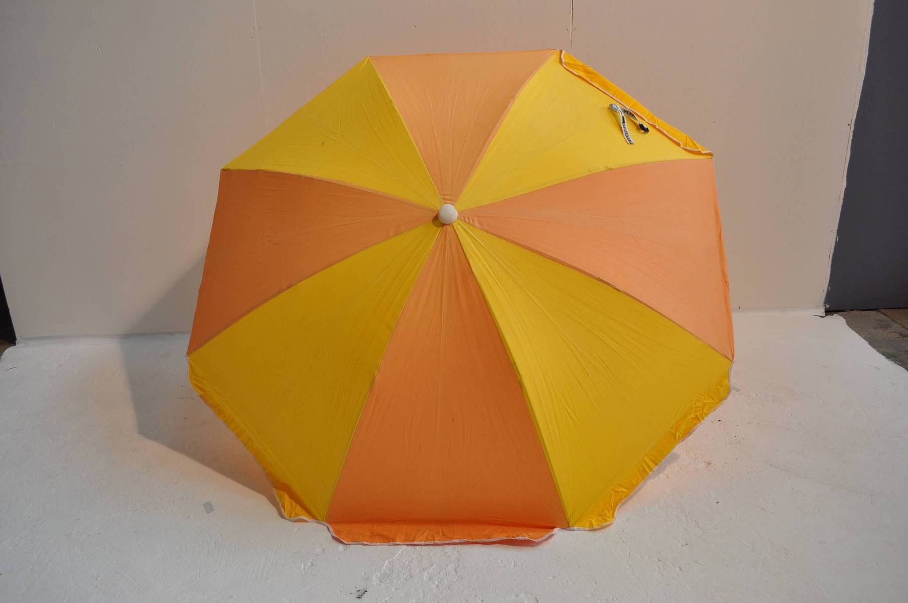 Beach Umbrella – PropCo