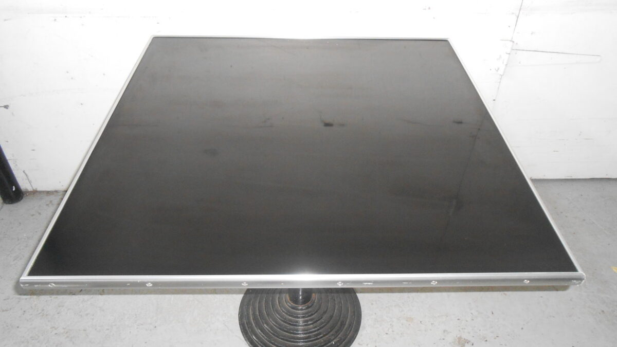 Cafe table – PropCo