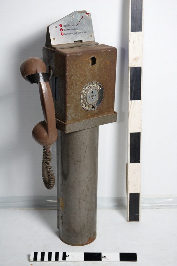 Vintage dial payphone – PropCo