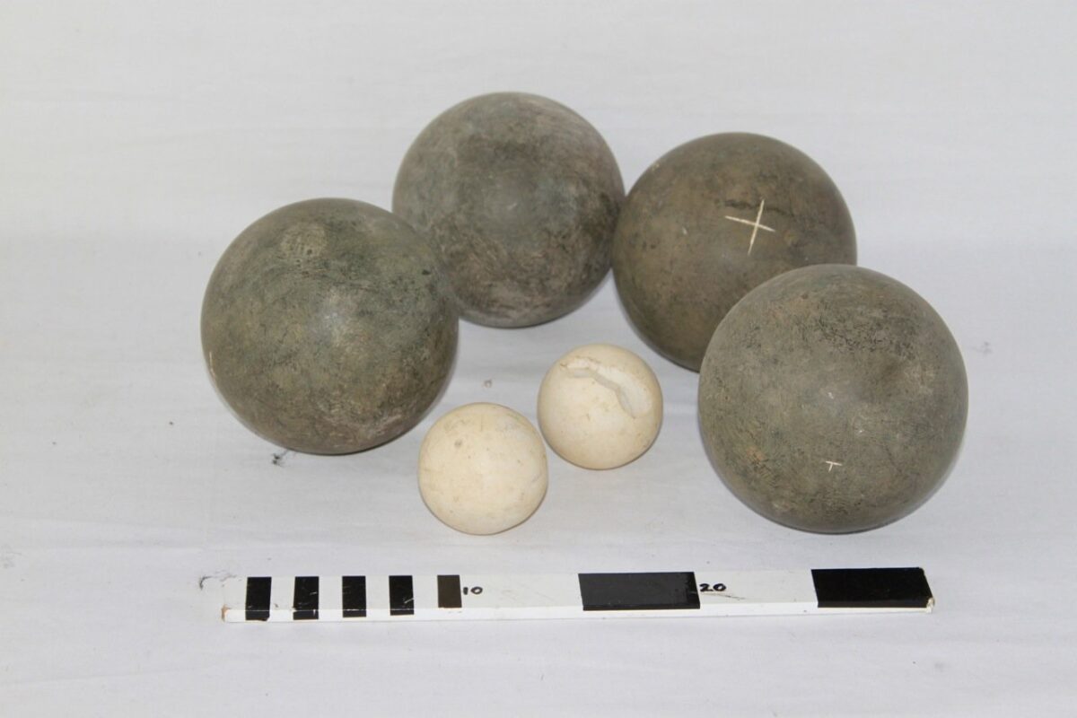 Pitanque balls – PropCo